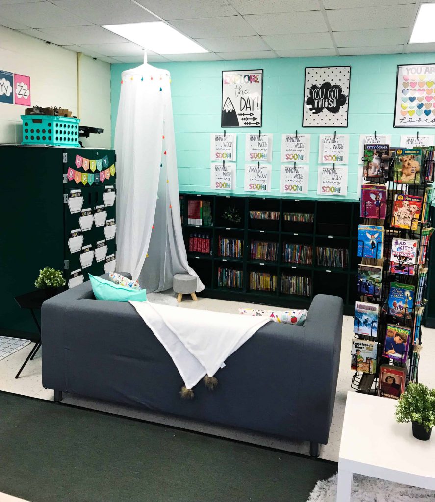 Bold Bright’s and Black & Whites Classroom Makeover